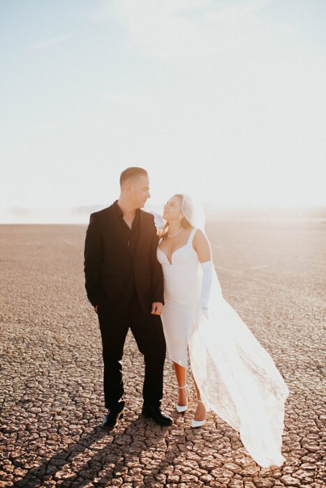 Dominique & Nick Dry Lake Bed Elopement - Las Vegas Elopement ...