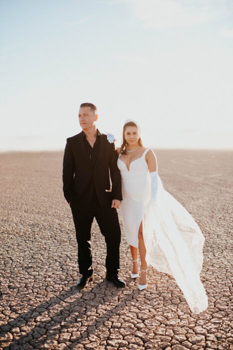 Dominique & Nick Dry Lake Bed Elopement - Las Vegas Elopement ...
