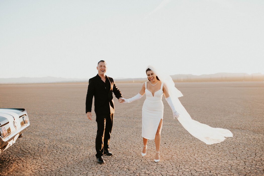 Dominique & Nick Dry Lake Bed Elopement - Las Vegas Elopement ...