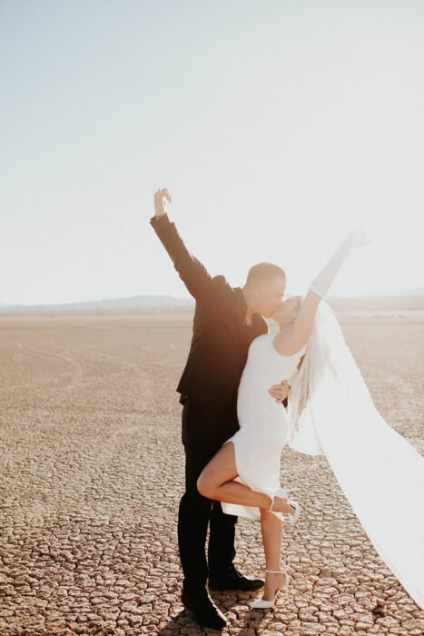 Dominique & Nick Dry Lake Bed Elopement - Las Vegas Elopement ...