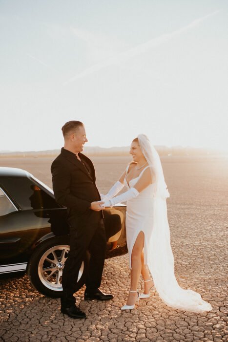 Dominique & Nick Dry Lake Bed Elopement - Las Vegas Elopement ...