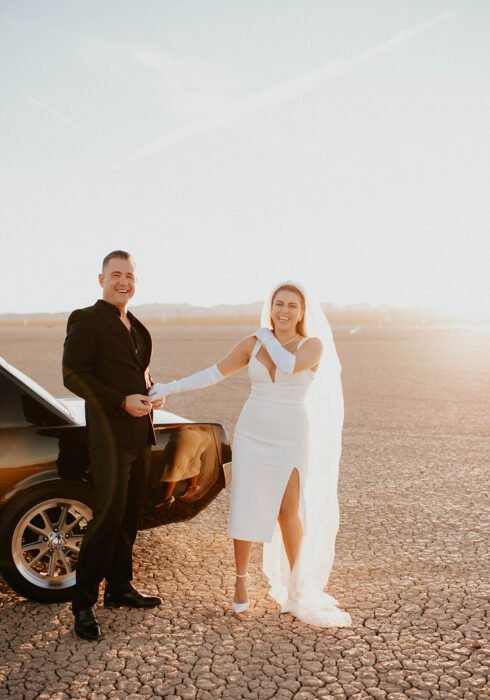 Dominique & Nick Dry Lake Bed Elopement - Las Vegas Elopement ...