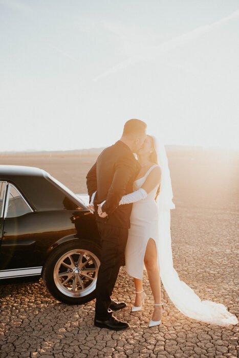 Dominique & Nick Dry Lake Bed Elopement - Las Vegas Elopement ...