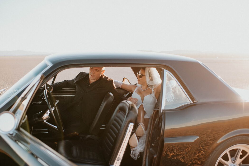 Dominique & Nick Dry Lake Bed Elopement - Las Vegas Elopement ...