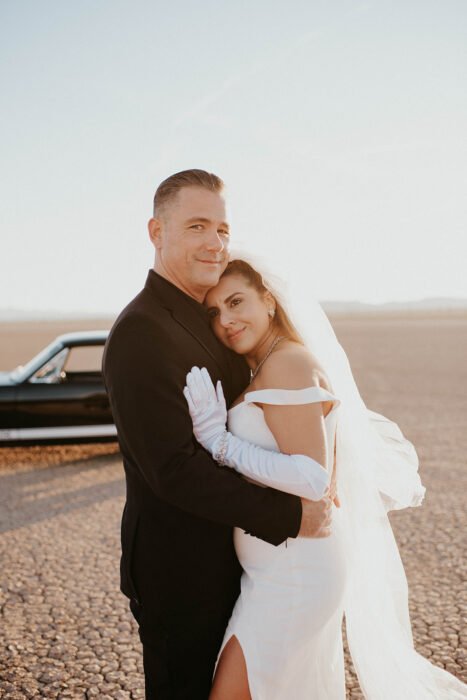 Dominique & Nick Dry Lake Bed Elopement - Las Vegas Elopement ...