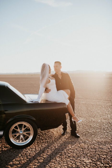 Dominique & Nick Dry Lake Bed Elopement - Las Vegas Elopement ...
