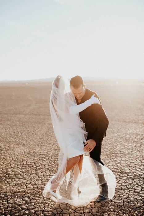 Dominique & Nick Dry Lake Bed Elopement - Las Vegas Elopement ...