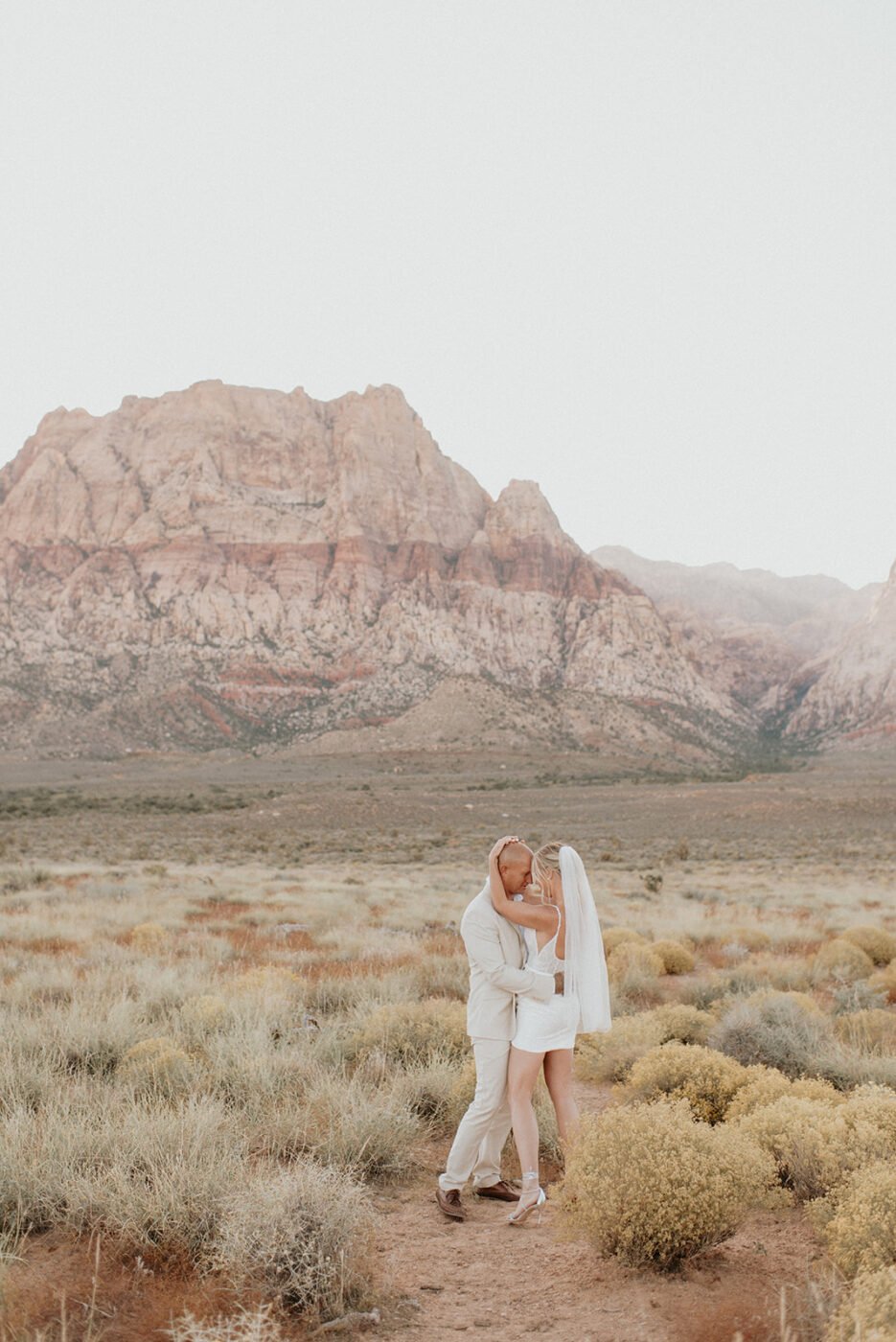 Renee & Tim Chapel and Red Rock - Las Vegas Elopement Photography ...