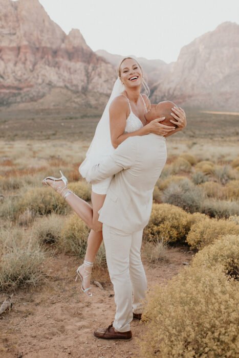 Renee & Tim Chapel and Red Rock - Las Vegas Elopement Photography ...