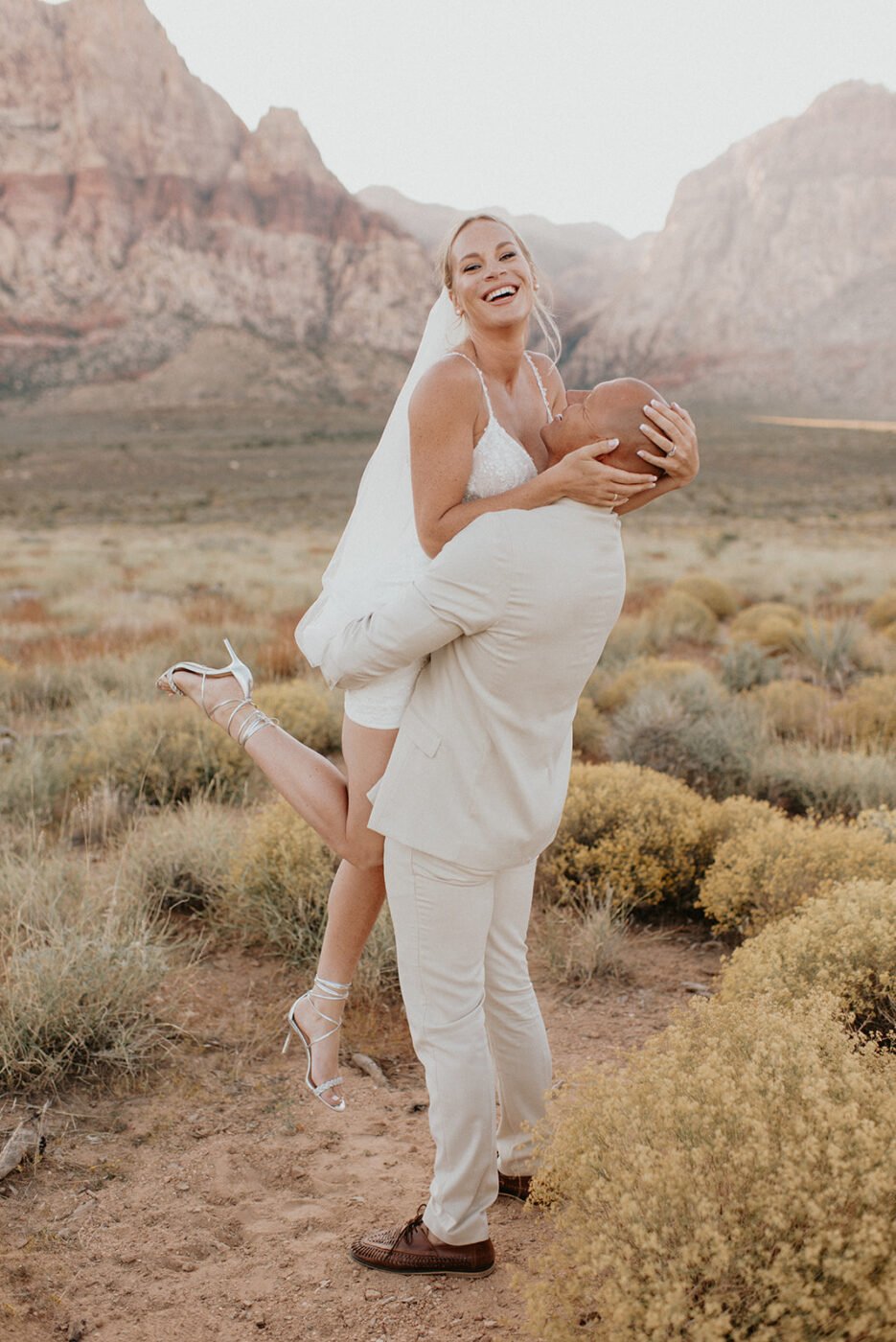 Renee & Tim Chapel and Red Rock - Las Vegas Elopement Photography ...