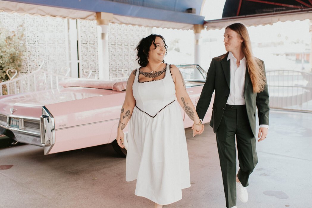 Joslyn & Drew - Little White Chapel - Las Vegas Elopement Photography ...