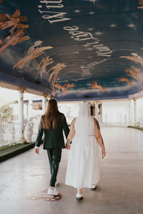 Joslyn & Drew - Little White Chapel - Las Vegas Elopement Photography ...